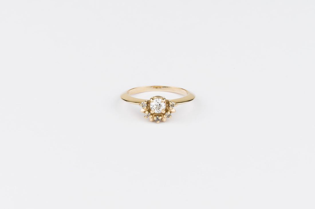 Lisa Ring – JaneHarrisonJewellery