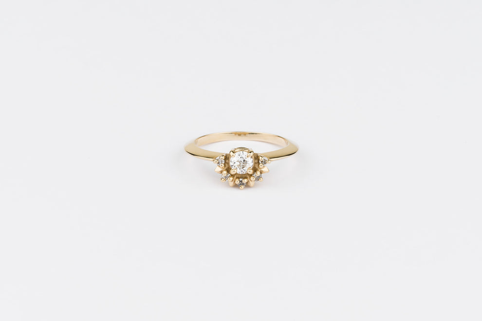 Lisa Ring – JaneHarrisonJewellery