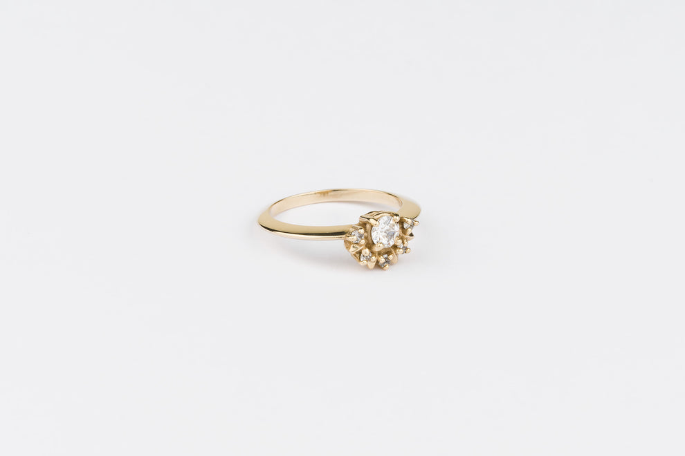 Lisa Ring – JaneHarrisonJewellery
